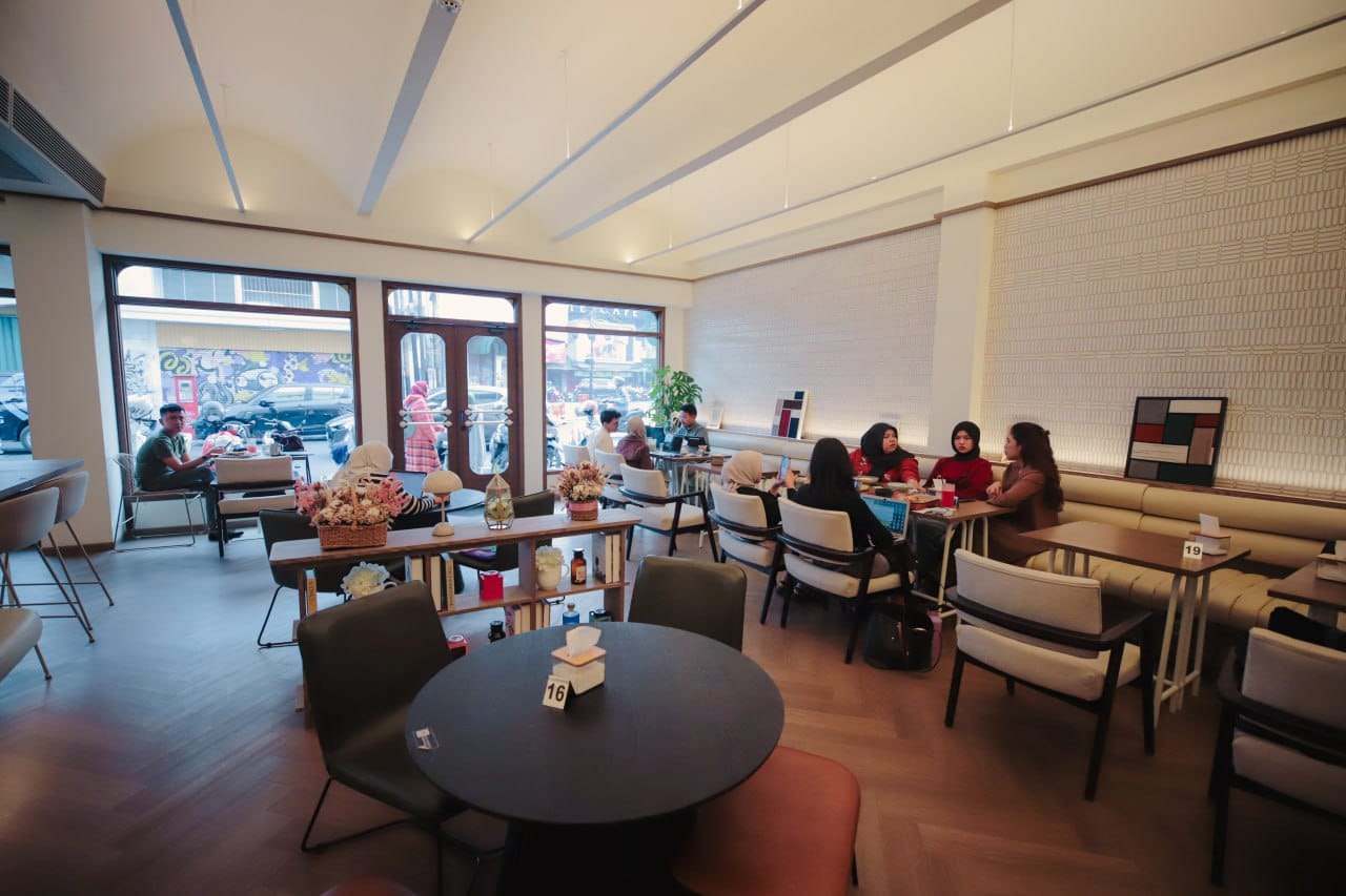 5 Cafe Bandung dengan Menu Nusantara & Interior Modern