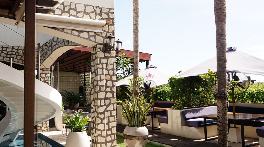 Mil’s Kitchen Bandung: Hidden Gem dengan Menu Enak - Bandung Offroad